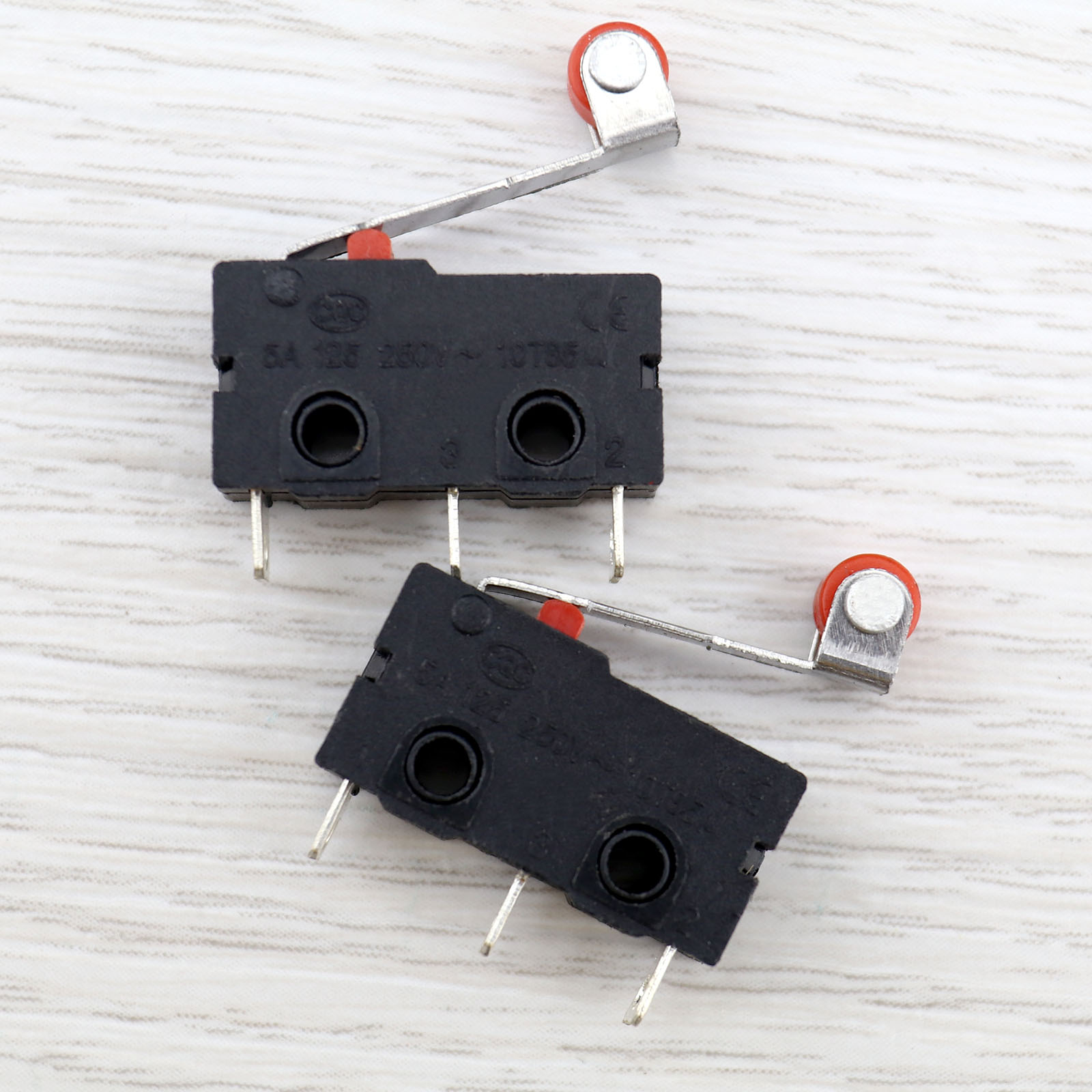 10pcs Black 3 Pin Terminal Type Lever Arm Roller Micro Switch 125-250v ...